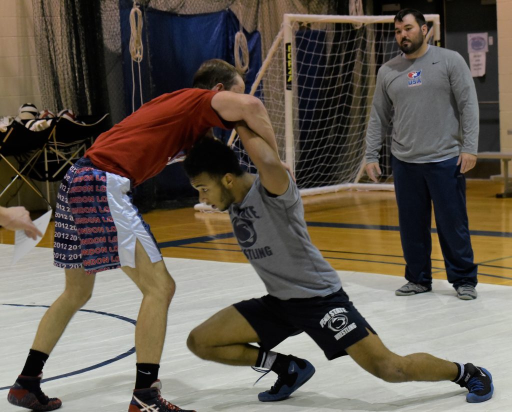 Simon, Roaring Lions have lofty goals for upcoming season - Herald-Standard